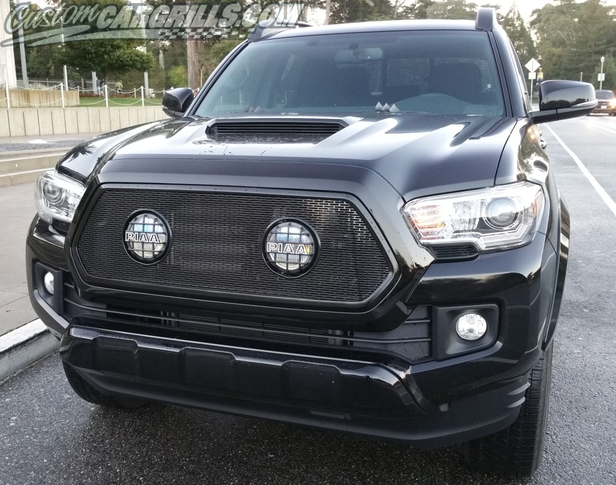 2016 - 2017 Toyota Tacoma Mesh Grill & Bezels by customcargrills